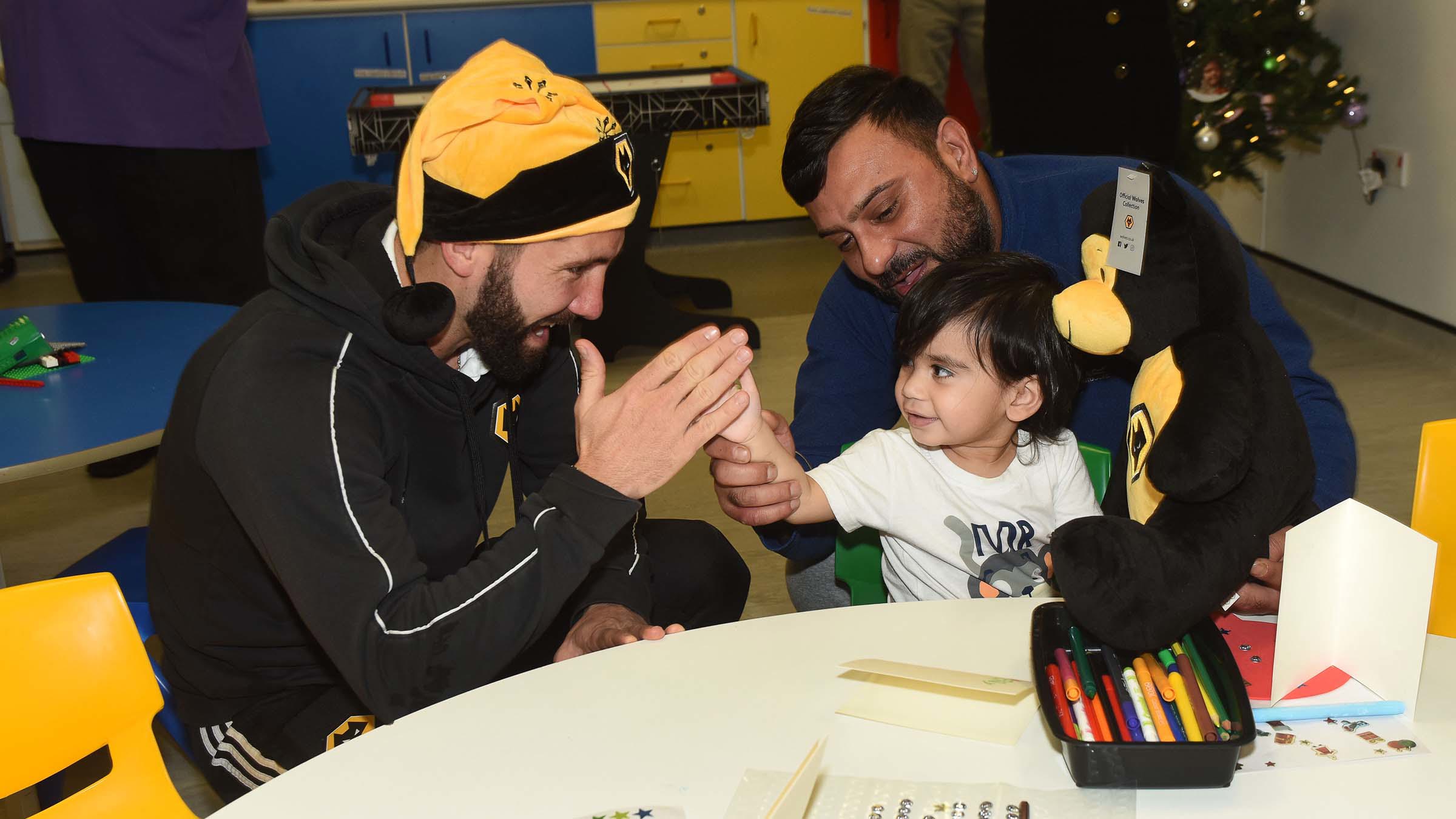 New Cross Christmas visit | Gallery | Club | News | Wolverhampton ...