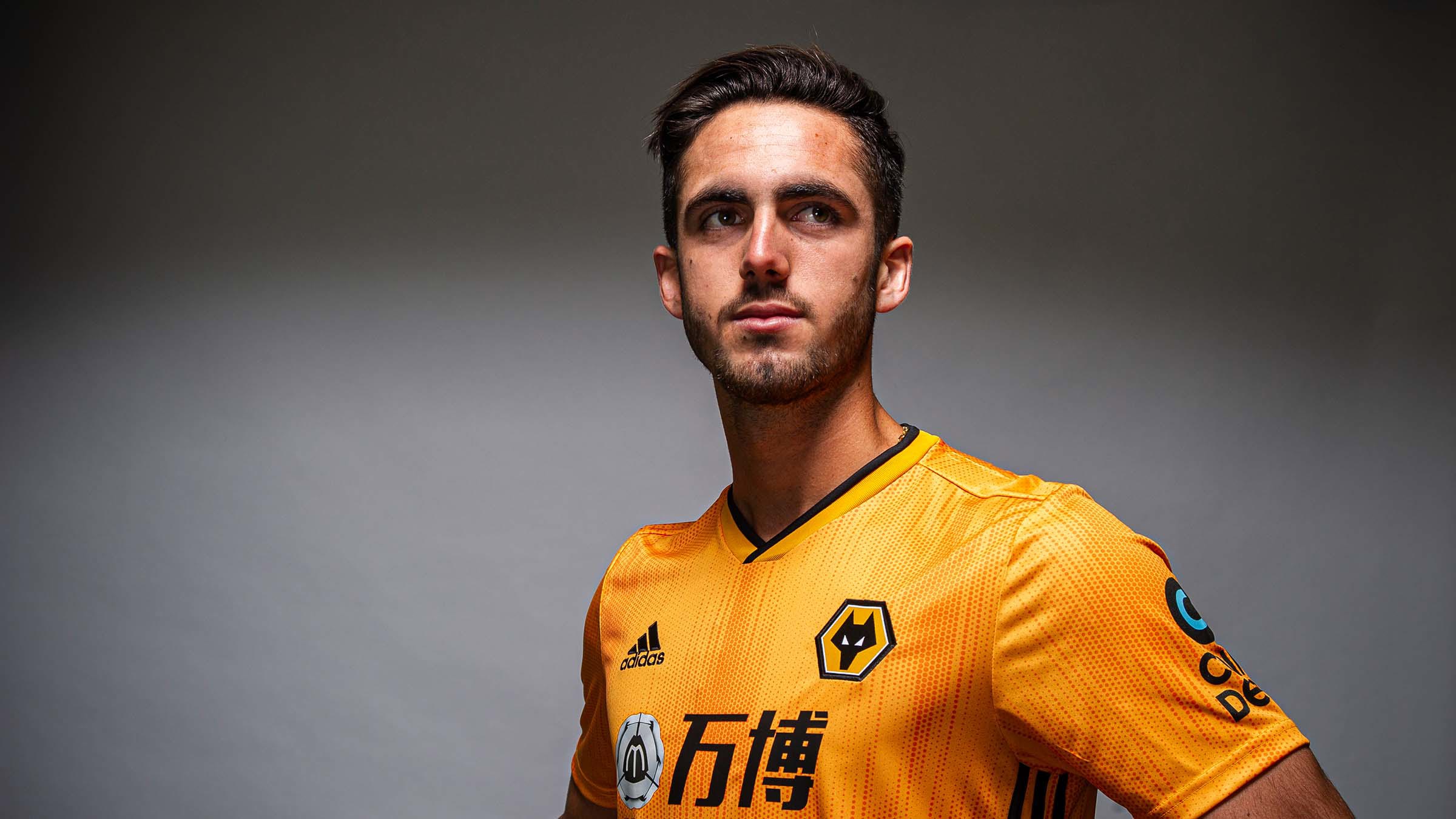 Wolves secure Campana signing | Under-21 | News | Wolverhampton ...