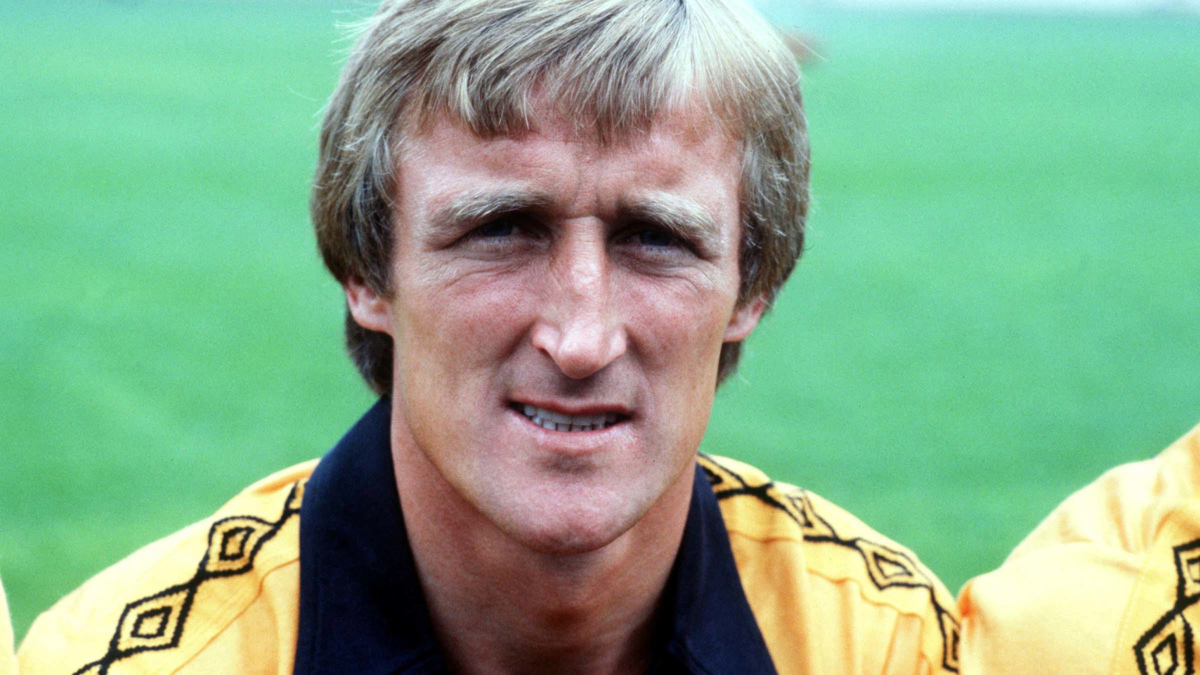 Wolves Scrapbook | Derek Parkin | Features | News | Wolverhampton ...