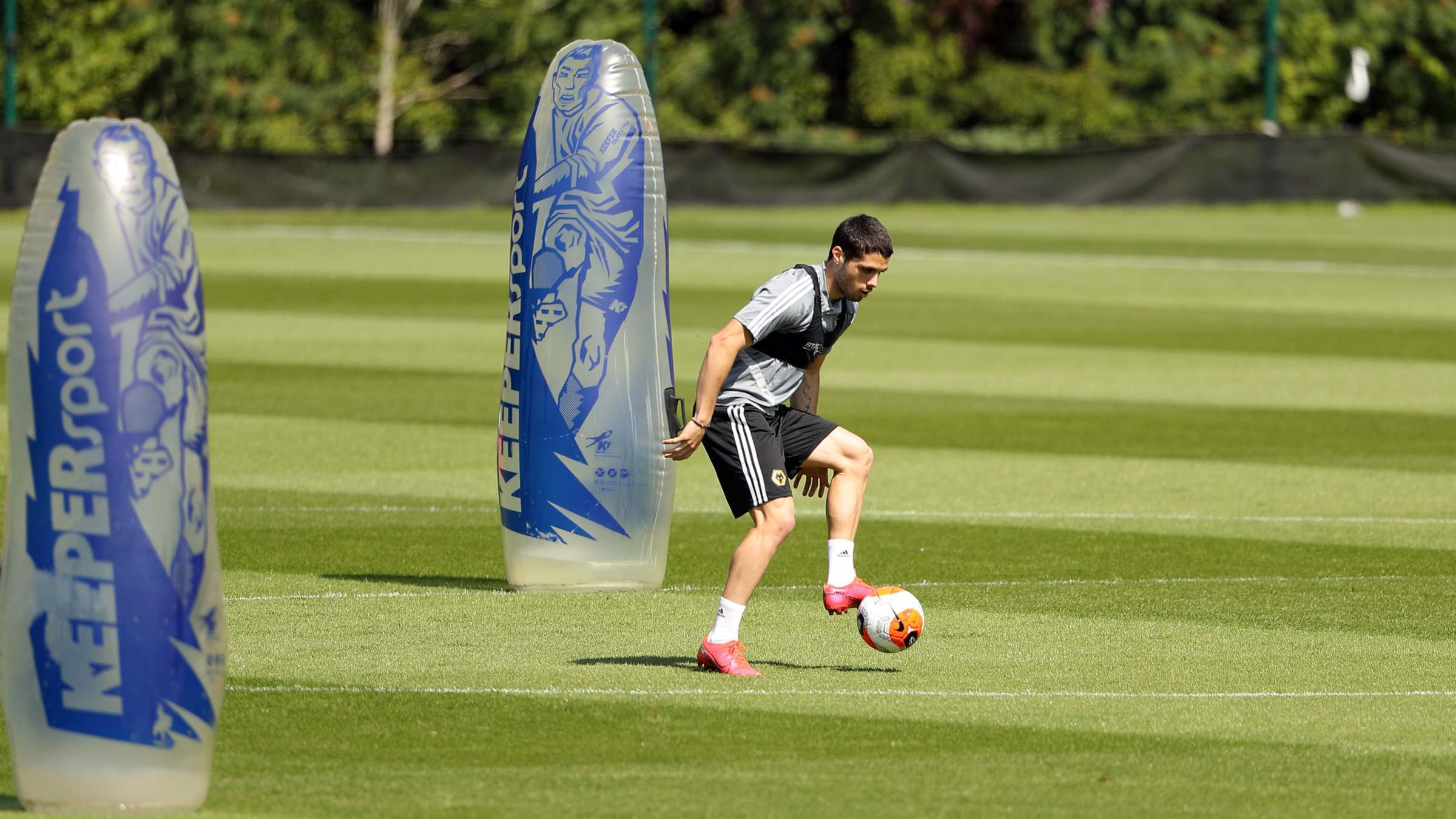 Neto delighted to be back among his teammates | Men's First-Team | News ...