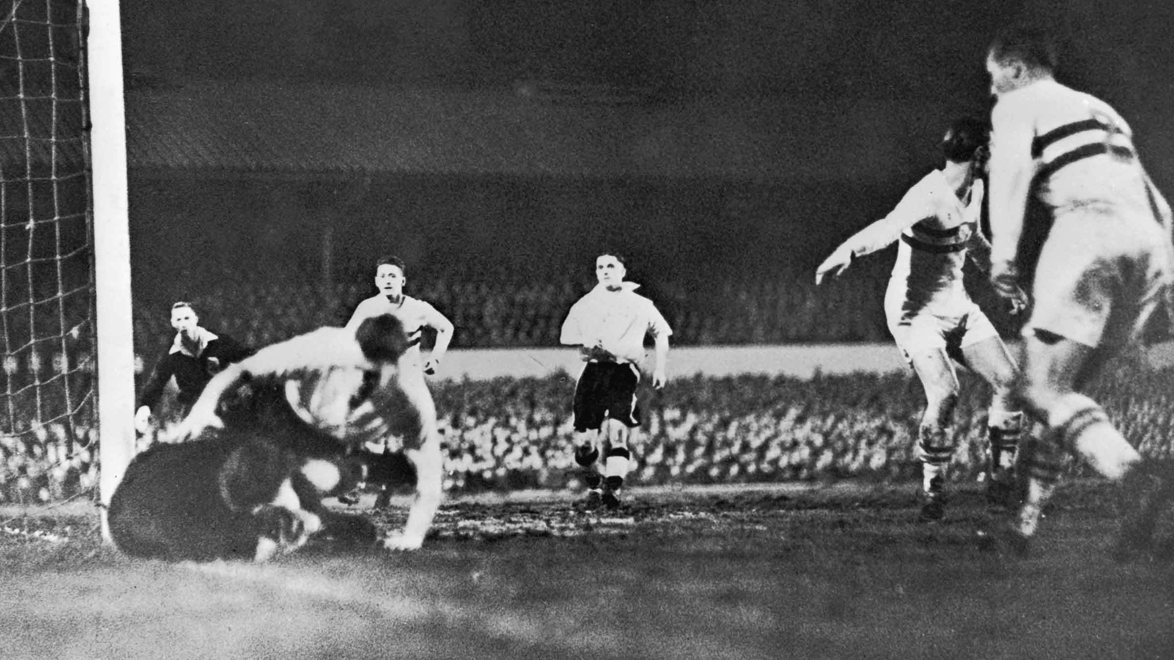 Old Gold | Wolves’ European Cup anniversary | Features | News ...