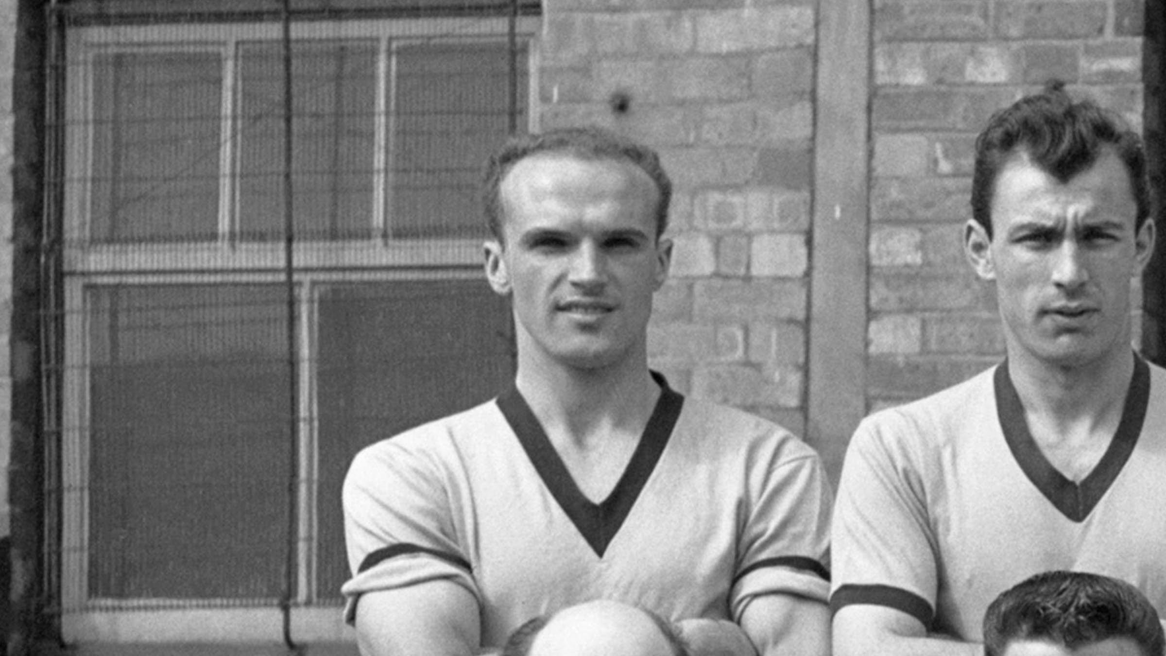 Gwyn Jones | 1935-2020 | Club | News | Wolverhampton Wanderers FC