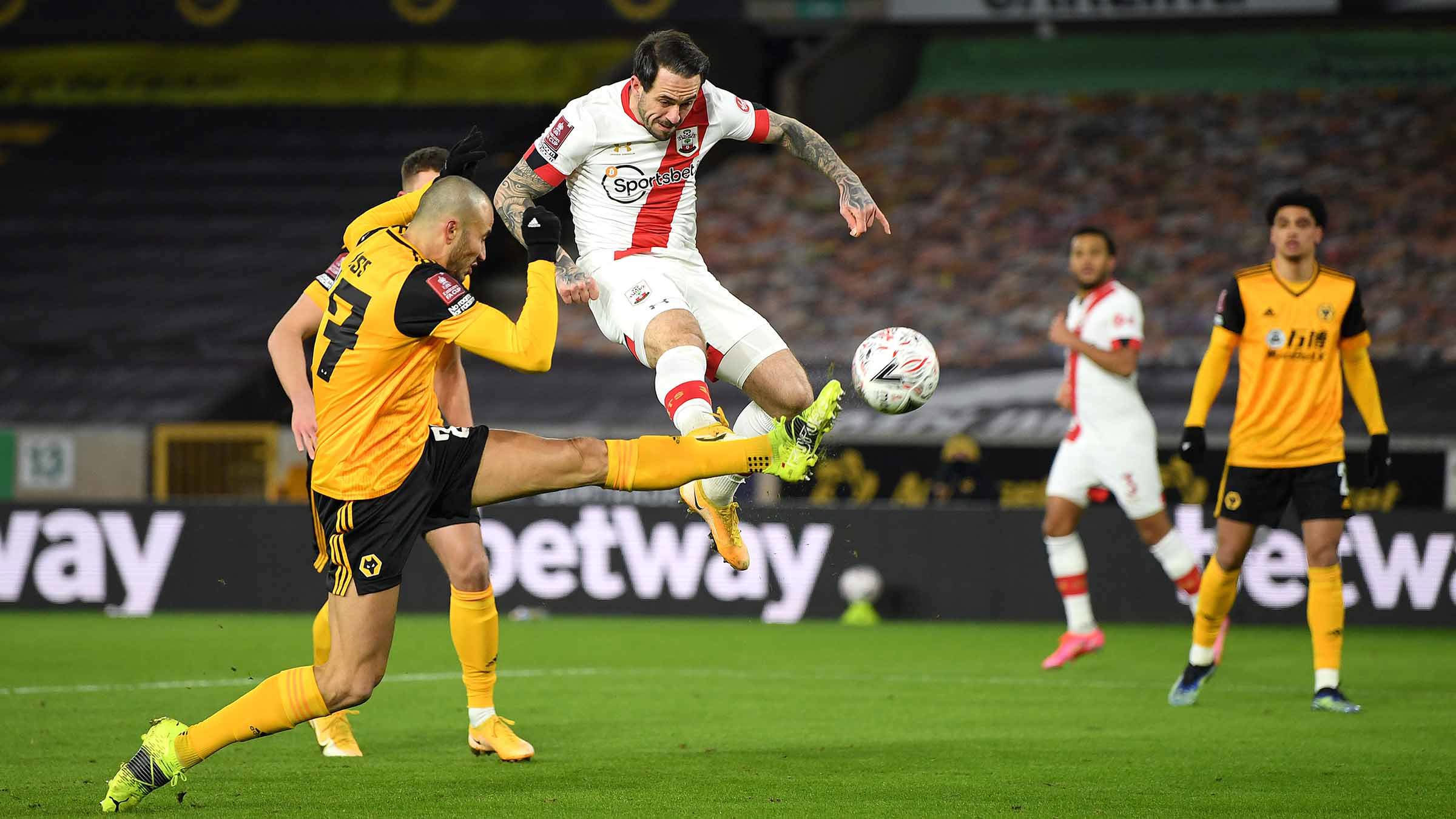 Report | Wolves 0-2 Southampton | Men's First-Team | News ...