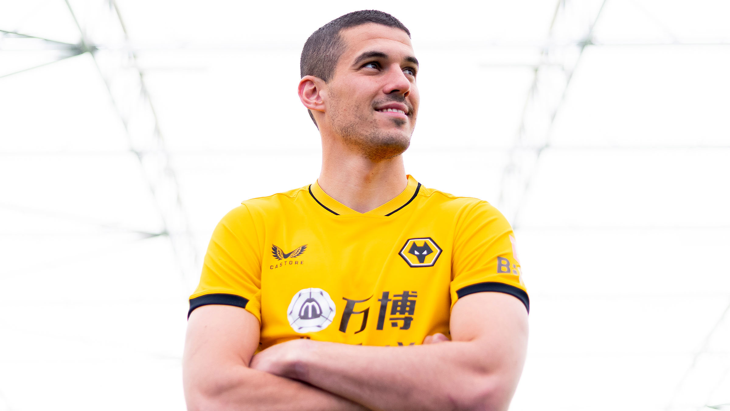 Gallery | New home kit revealed | Club | News | Wolverhampton Wanderers FC