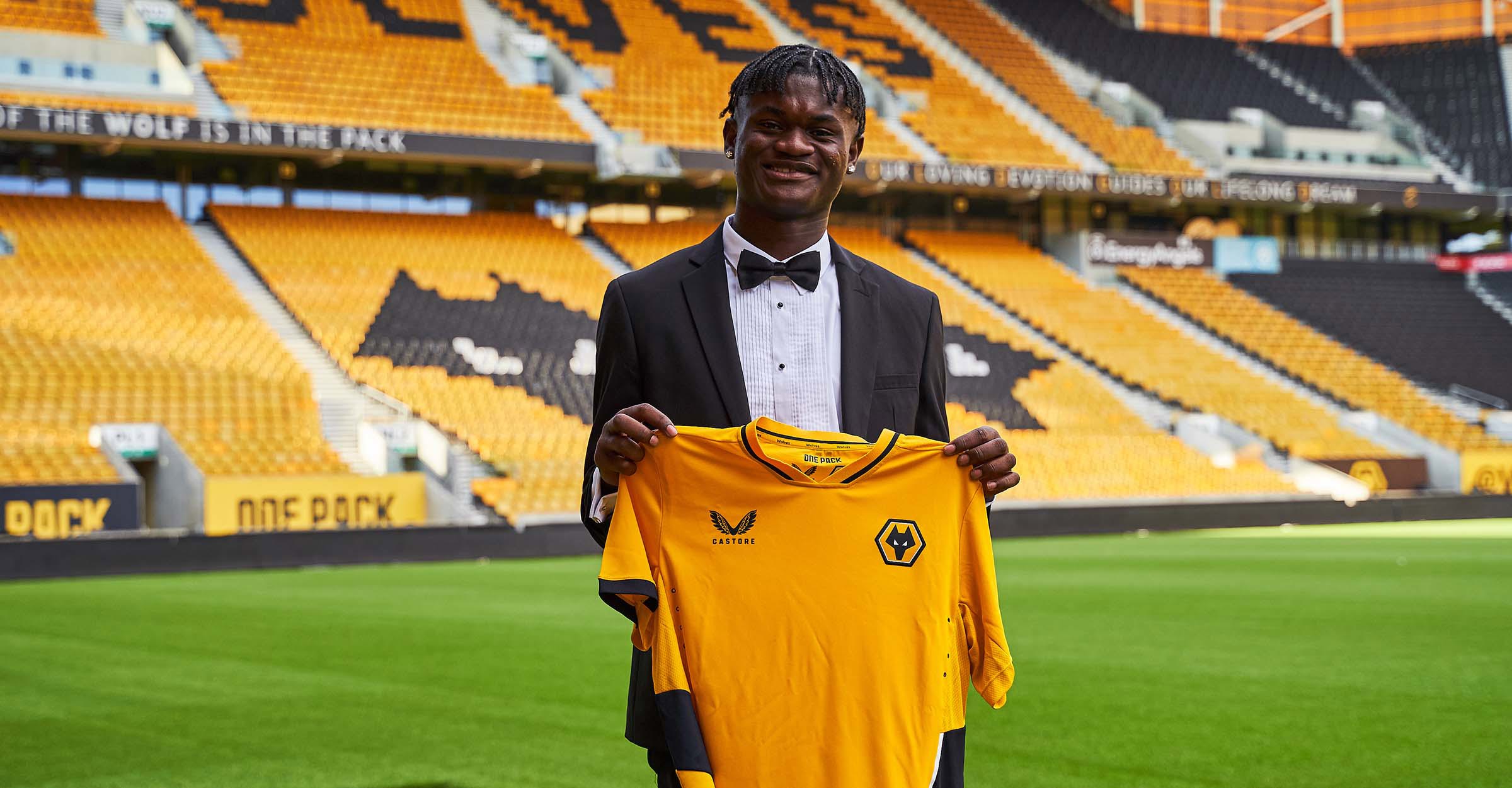 Meet Wolves Academy’s 2021/22 scholars | Academy | News | Wolverhampton ...