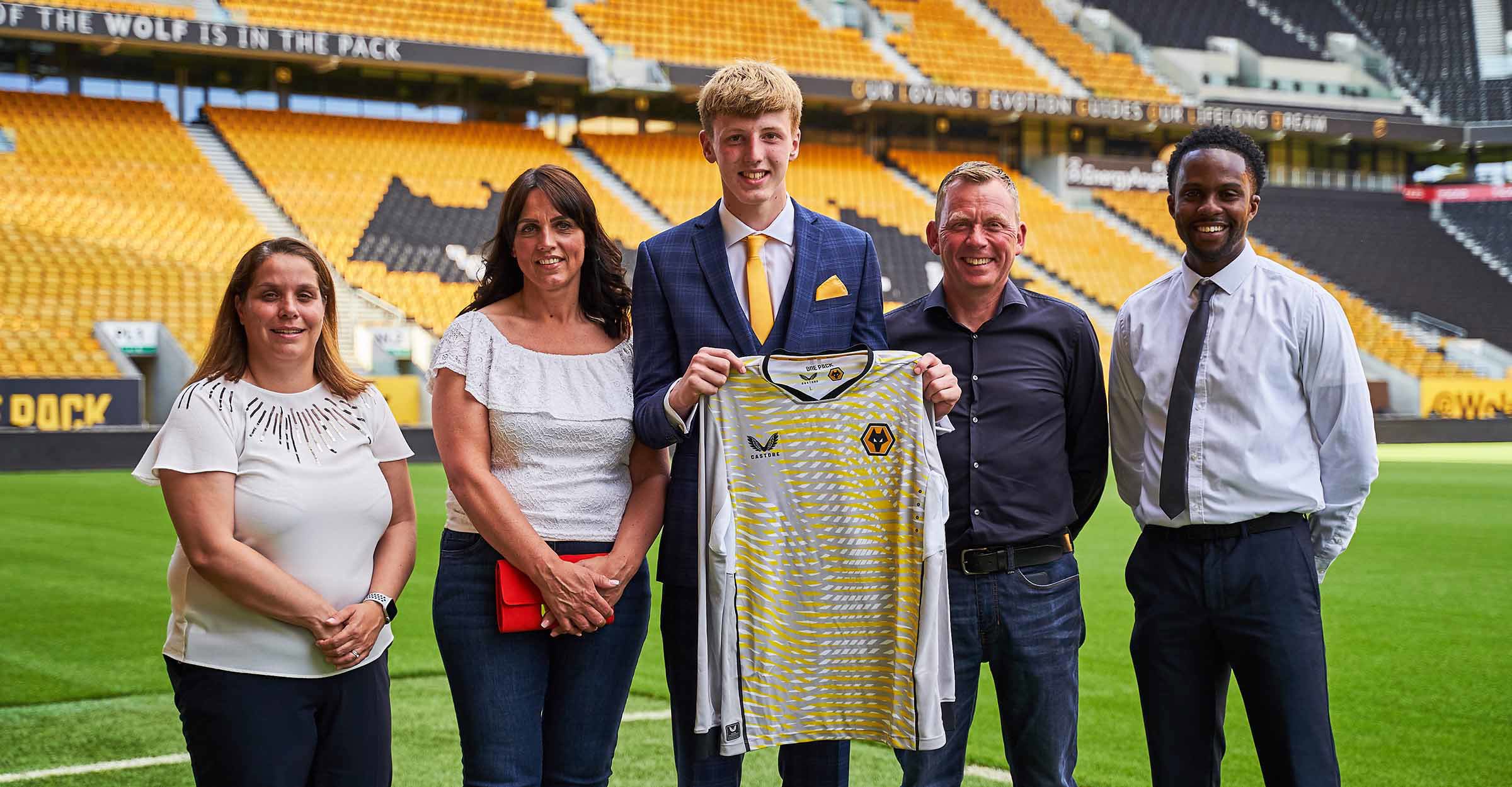 Meet Wolves Academy’s 2021/22 scholars | Academy | News | Wolverhampton ...