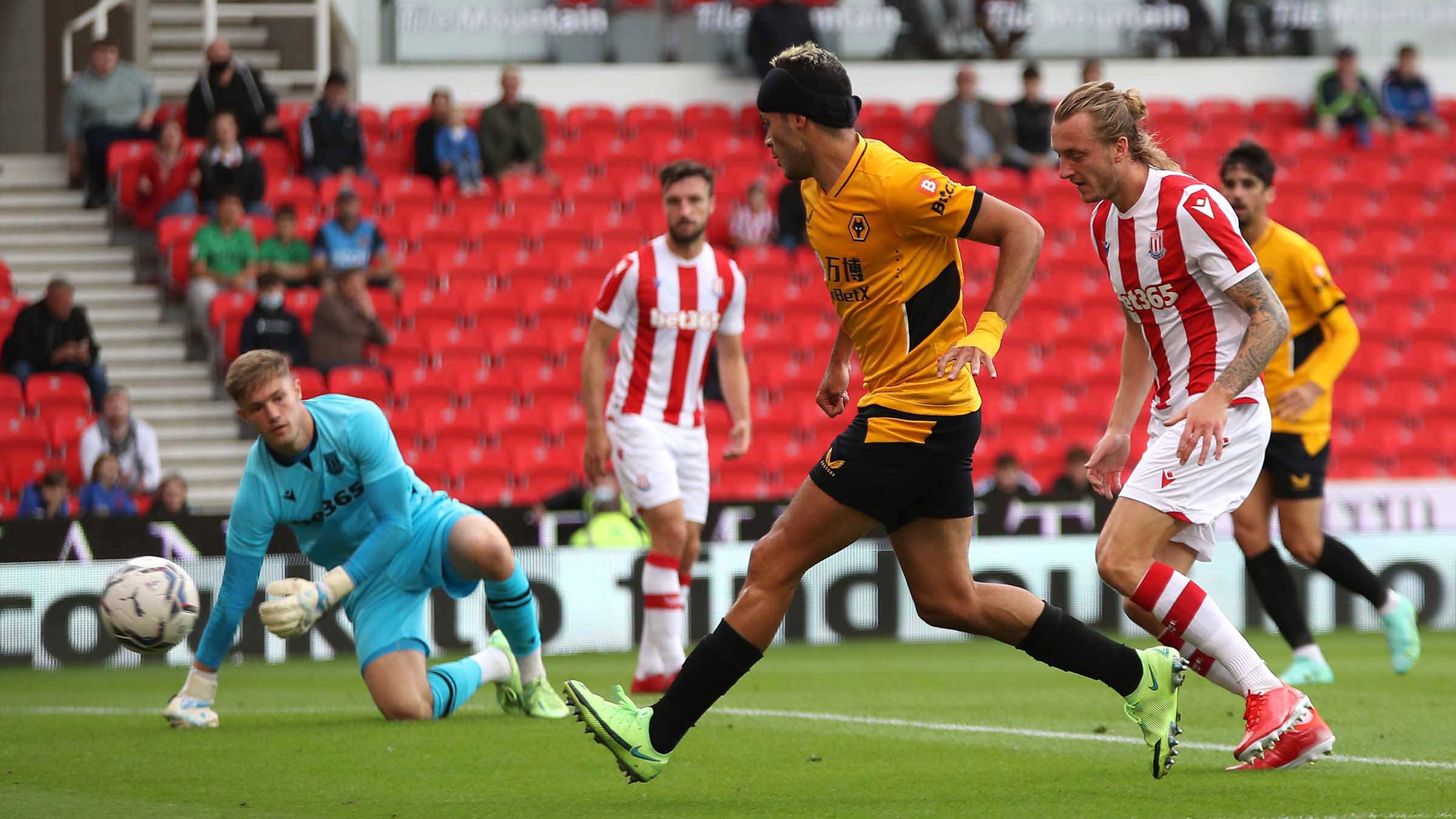 Gallery | Stoke City 1-1 Wolves | Men's First-Team | News ...