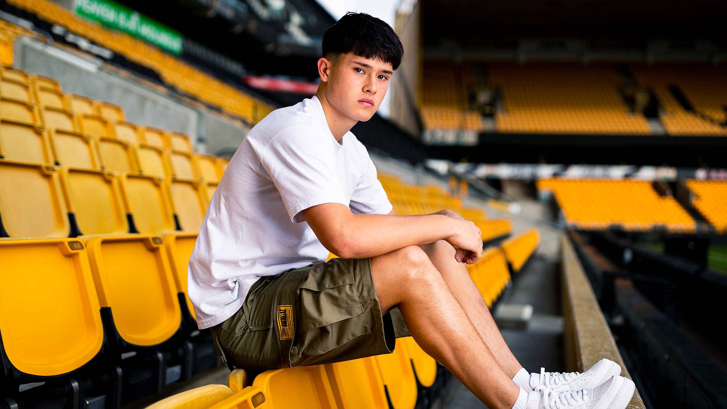 Birtwistle rewarded with professional contract | Academy | News ...