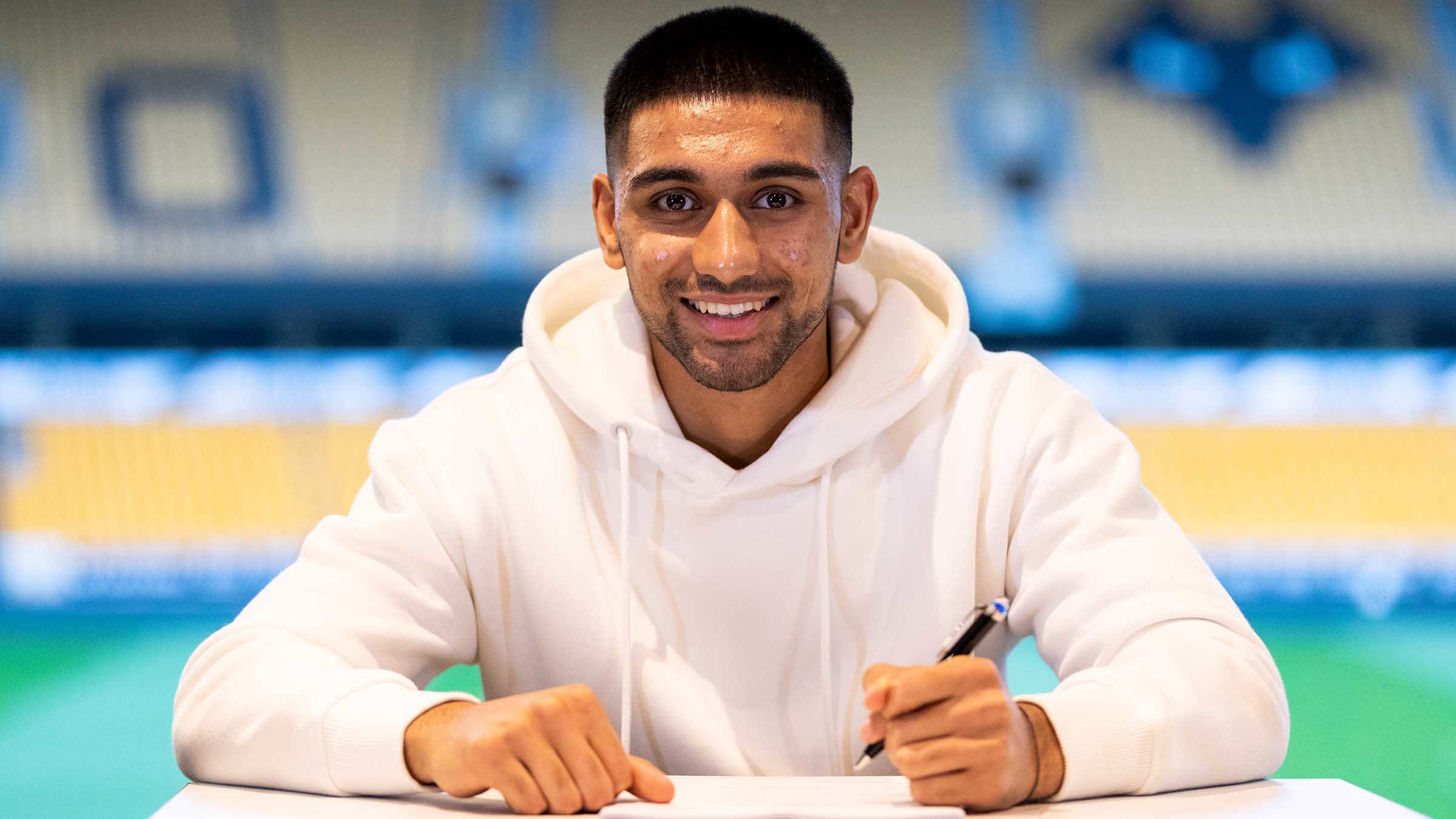 Kandola earns first pro contract | Academy | News | Wolverhampton ...