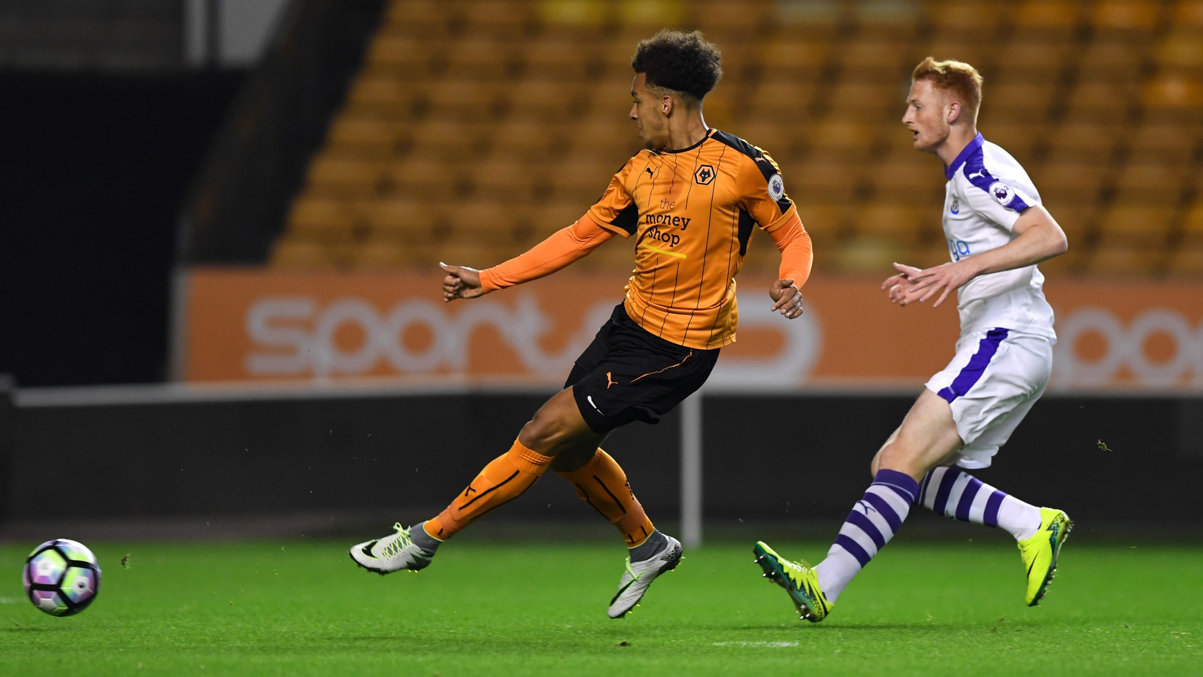 Wilson hits Molineux | Men's First-Team | News | Wolverhampton Wanderers FC