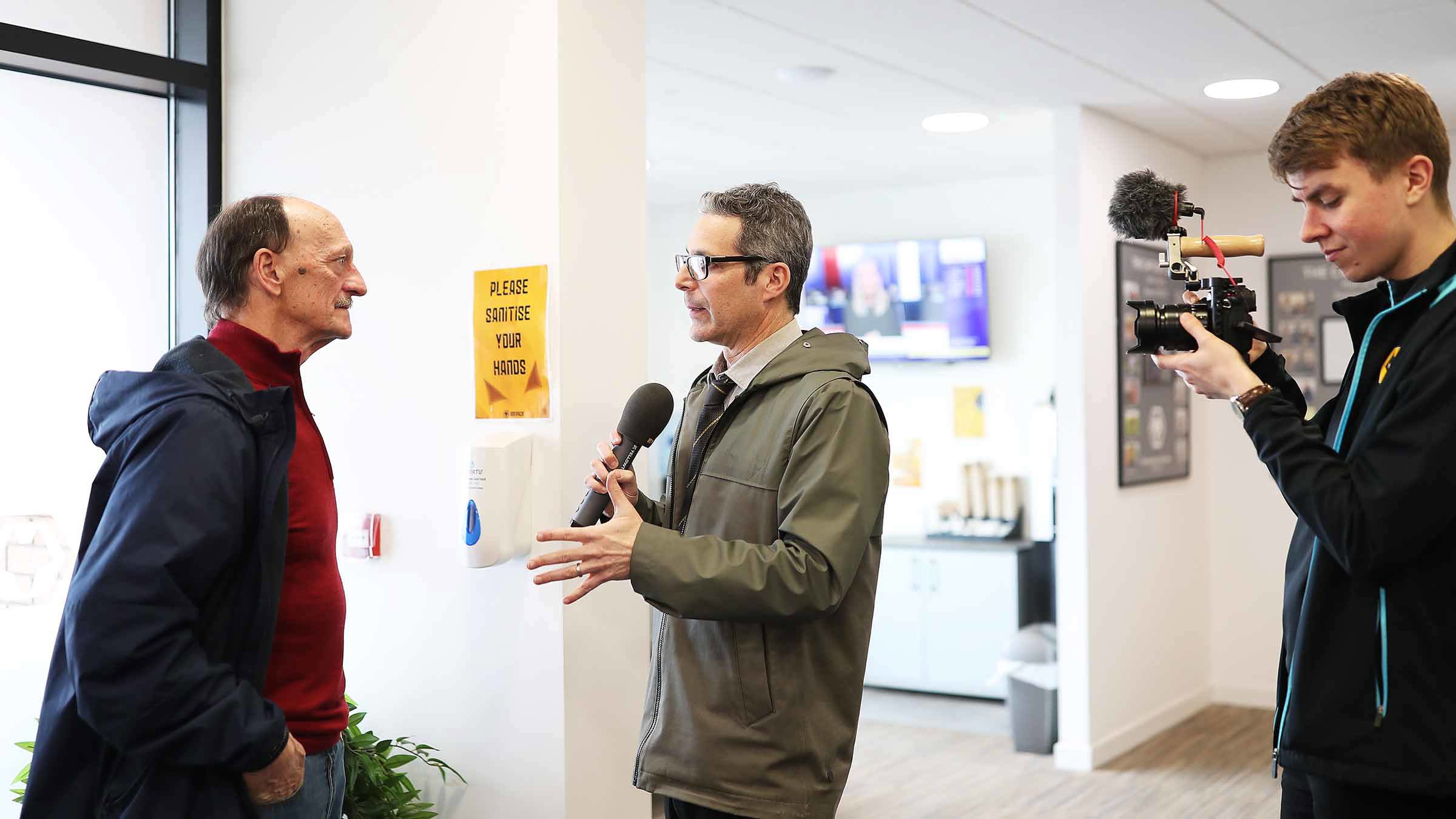 Gallery | Wolves legends taken on tour of Compton Park | Club | News ...