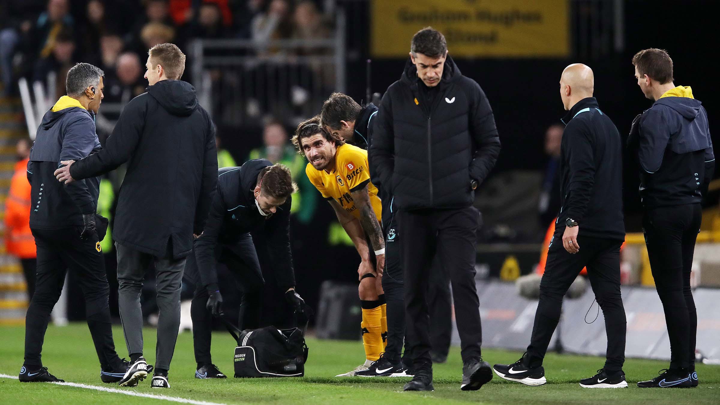 Medical team provide fresh injury update | Men's First-Team | News ...