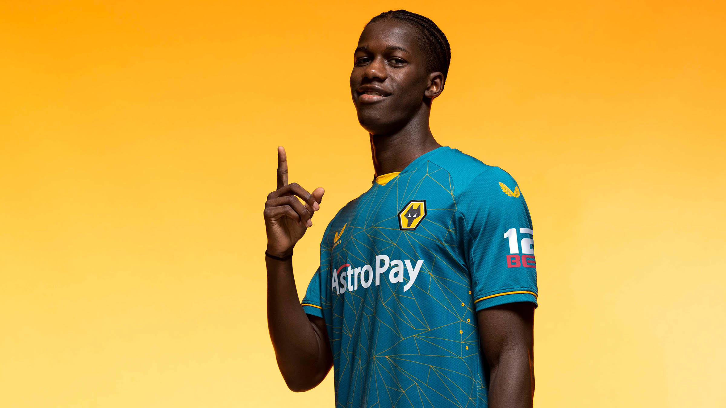 Wolves launch 2022/23 away kit | Club | News | Wolverhampton Wanderers FC