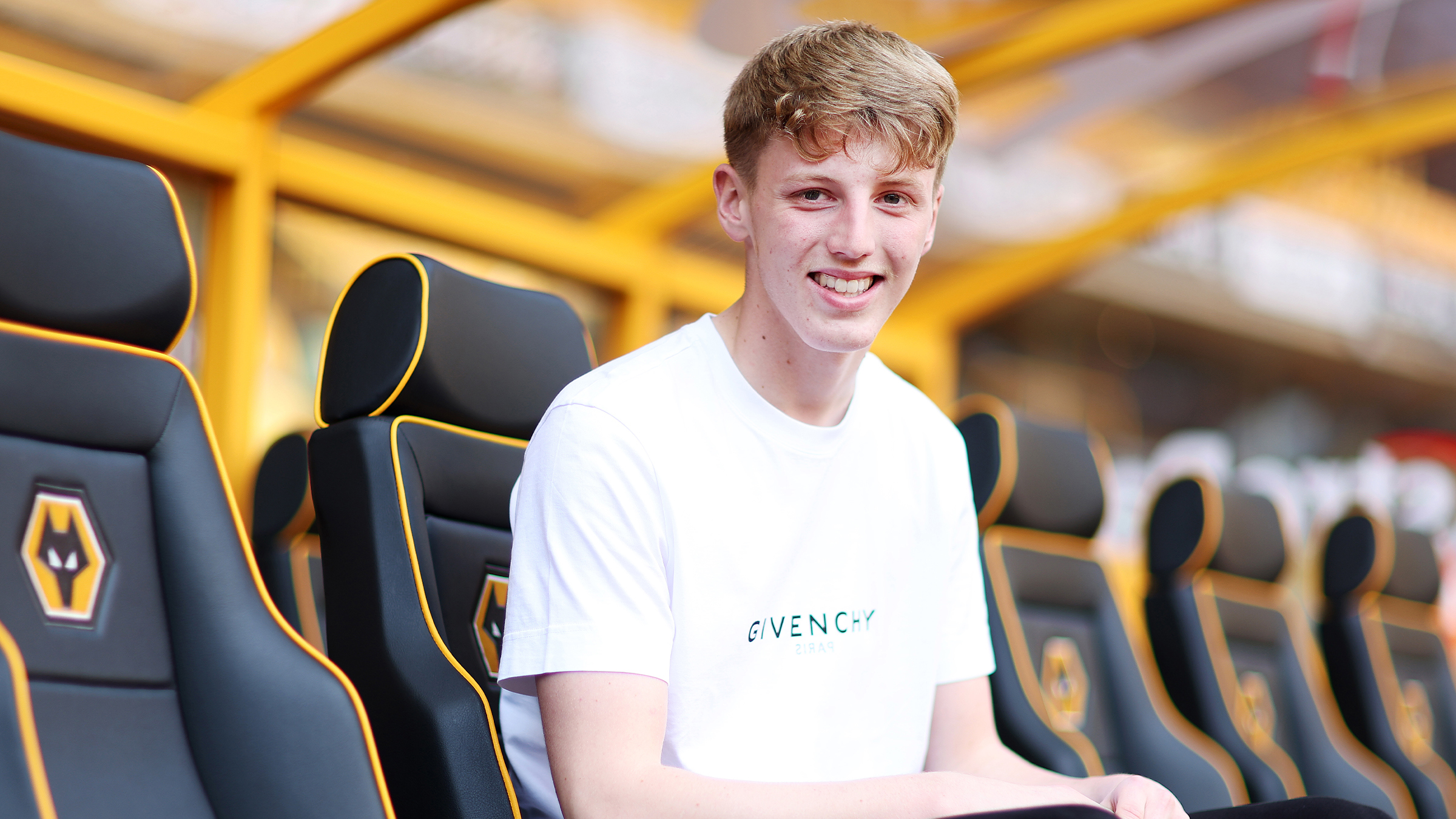 Storer signs first professional contract | Academy | News ...