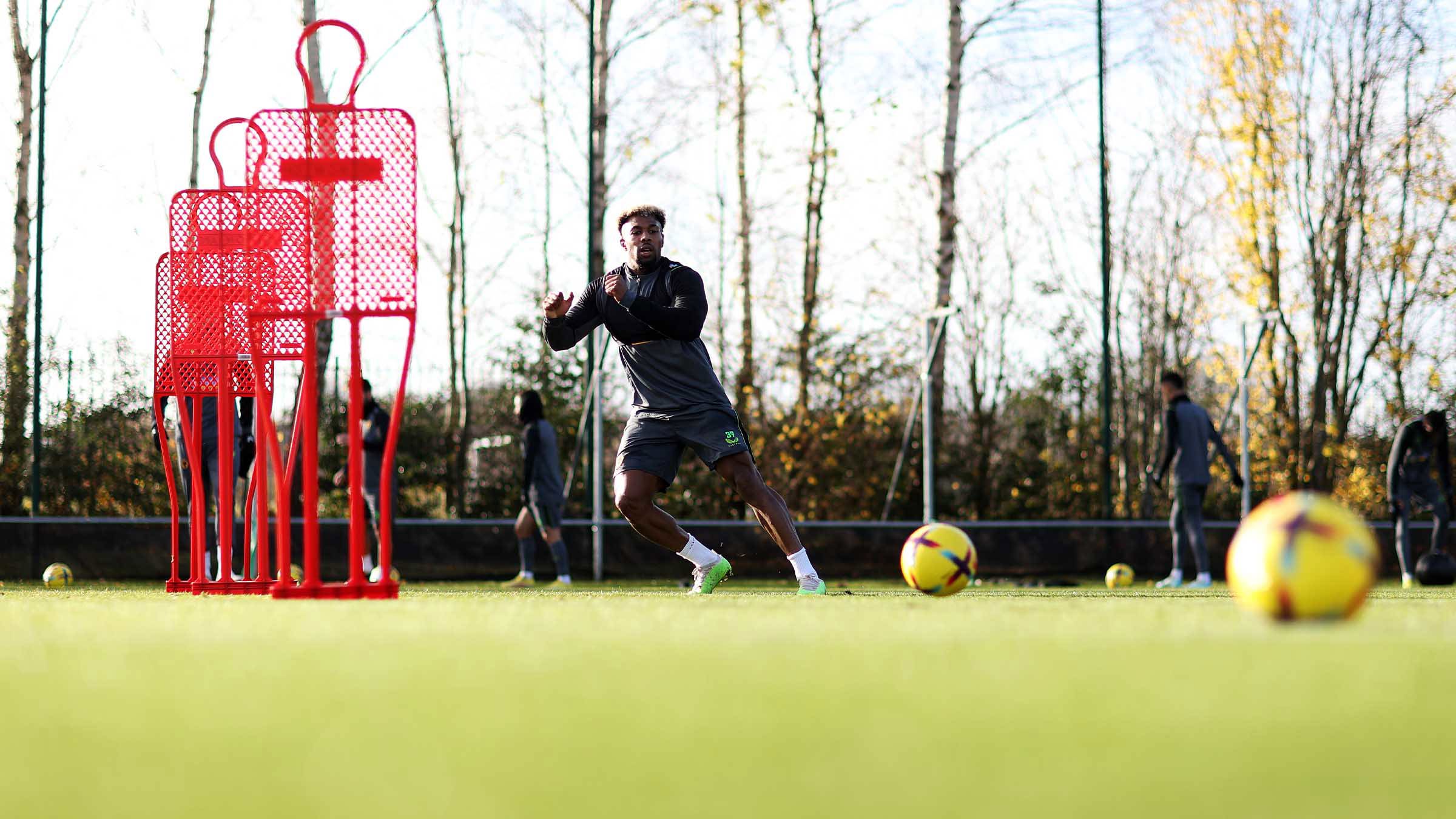 Gallery | Hard work continues under Lopetegui | Men's First-Team | News ...