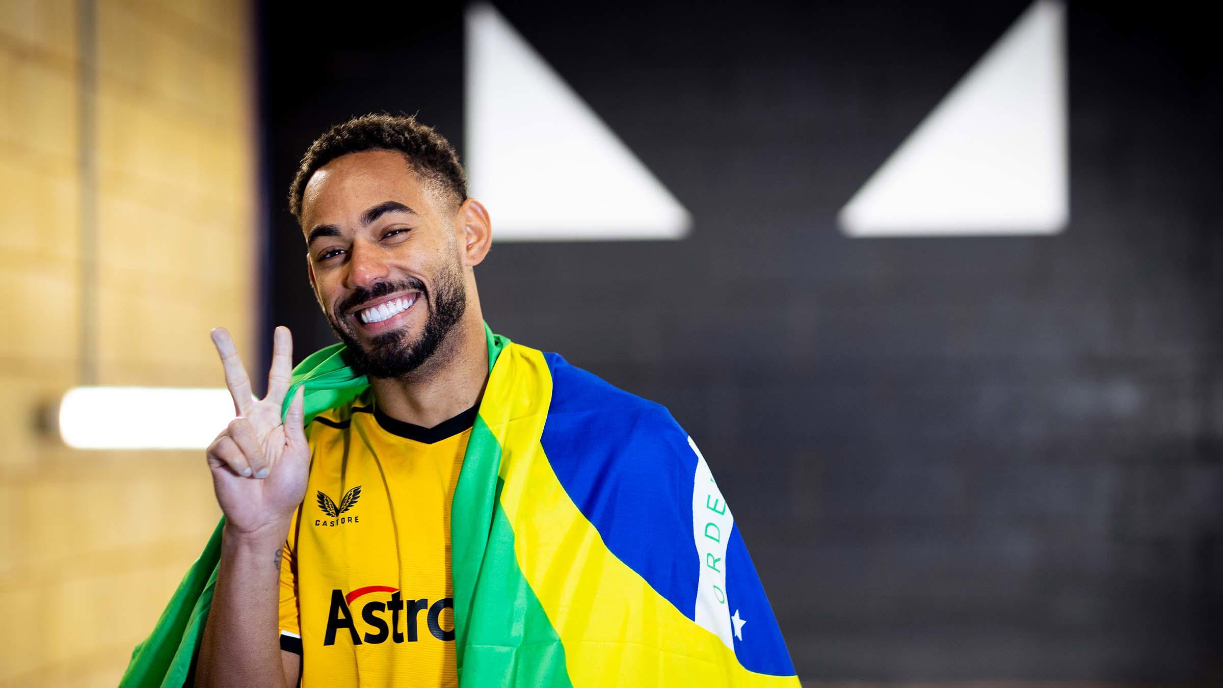 Gallery | Cunha joins the pack | Men's First-Team | News ...