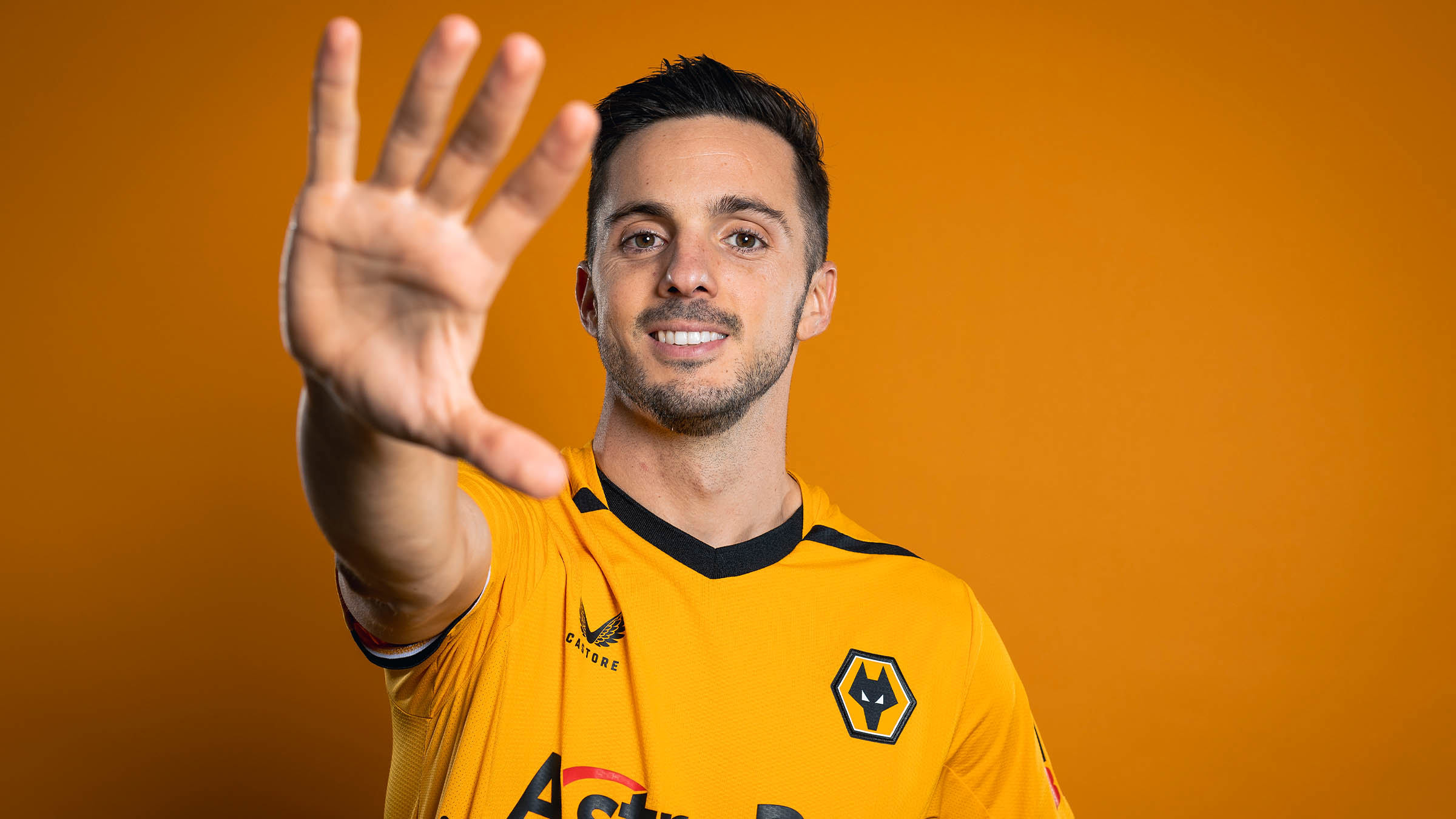 Gallery | Sarabia welcomed to Wolves | Men's First-Team | News ...