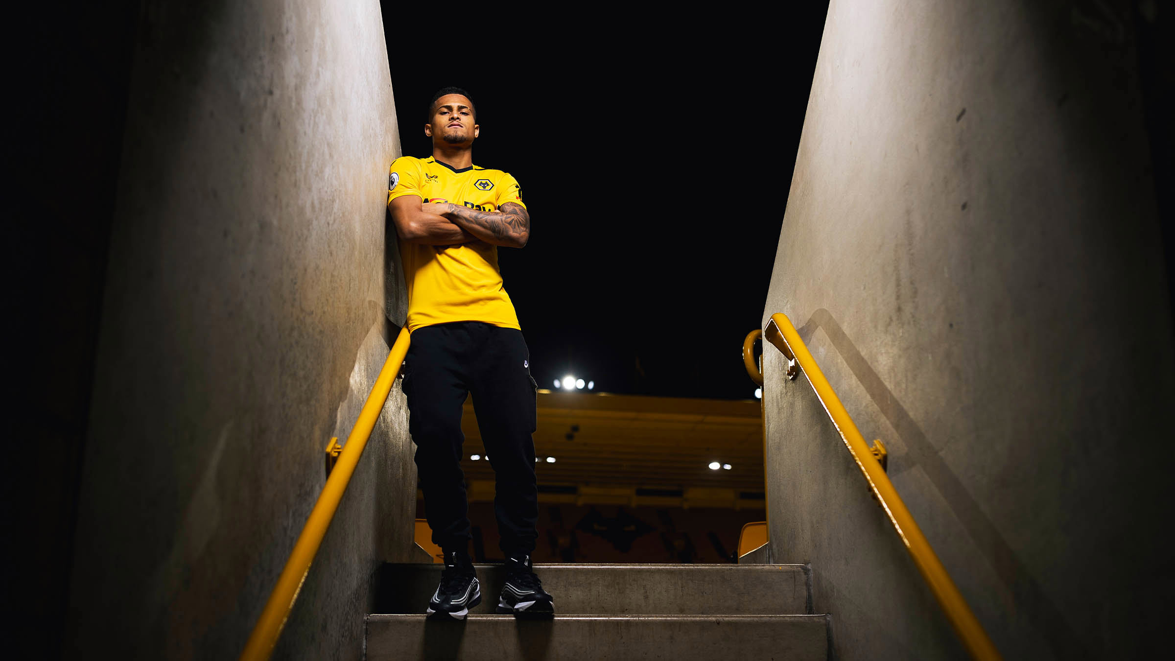 Gallery | Gomes becomes a Wolves player | Men's First-Team | News ...