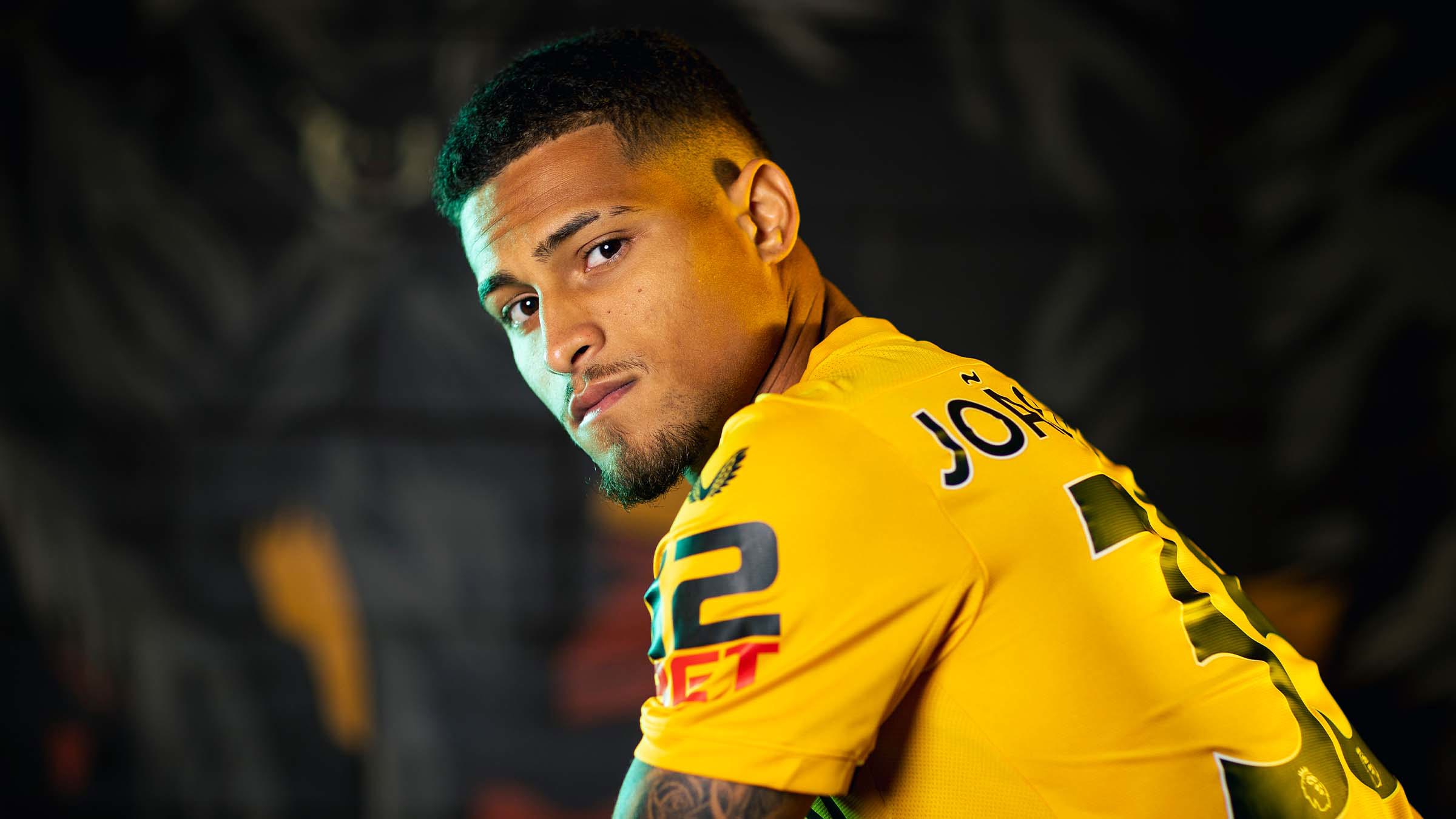 Gallery | Gomes becomes a Wolves player | Men's First-Team | News ...