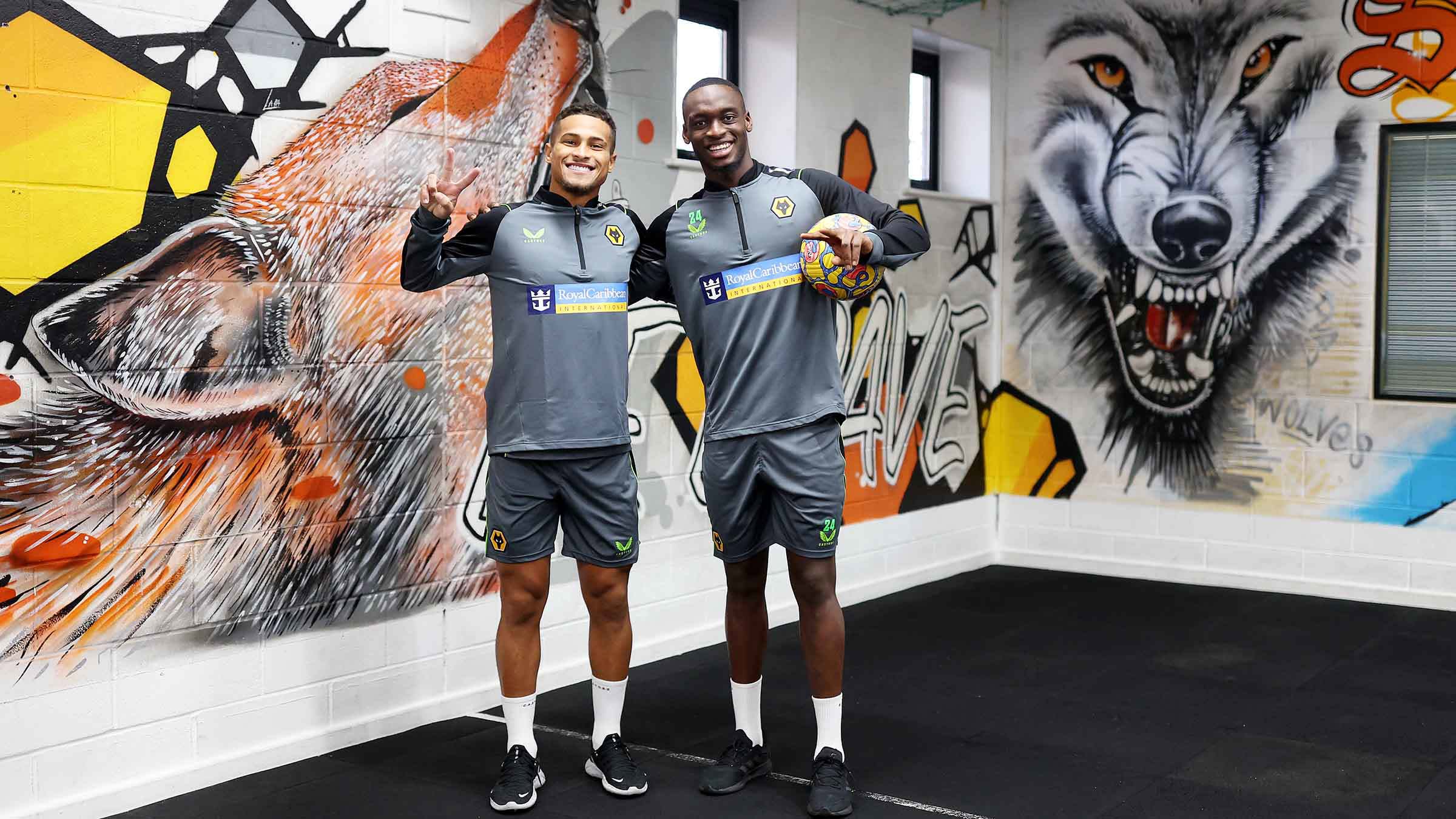 Gallery | Gomes joins Wolves training | Men's First-Team | News ...