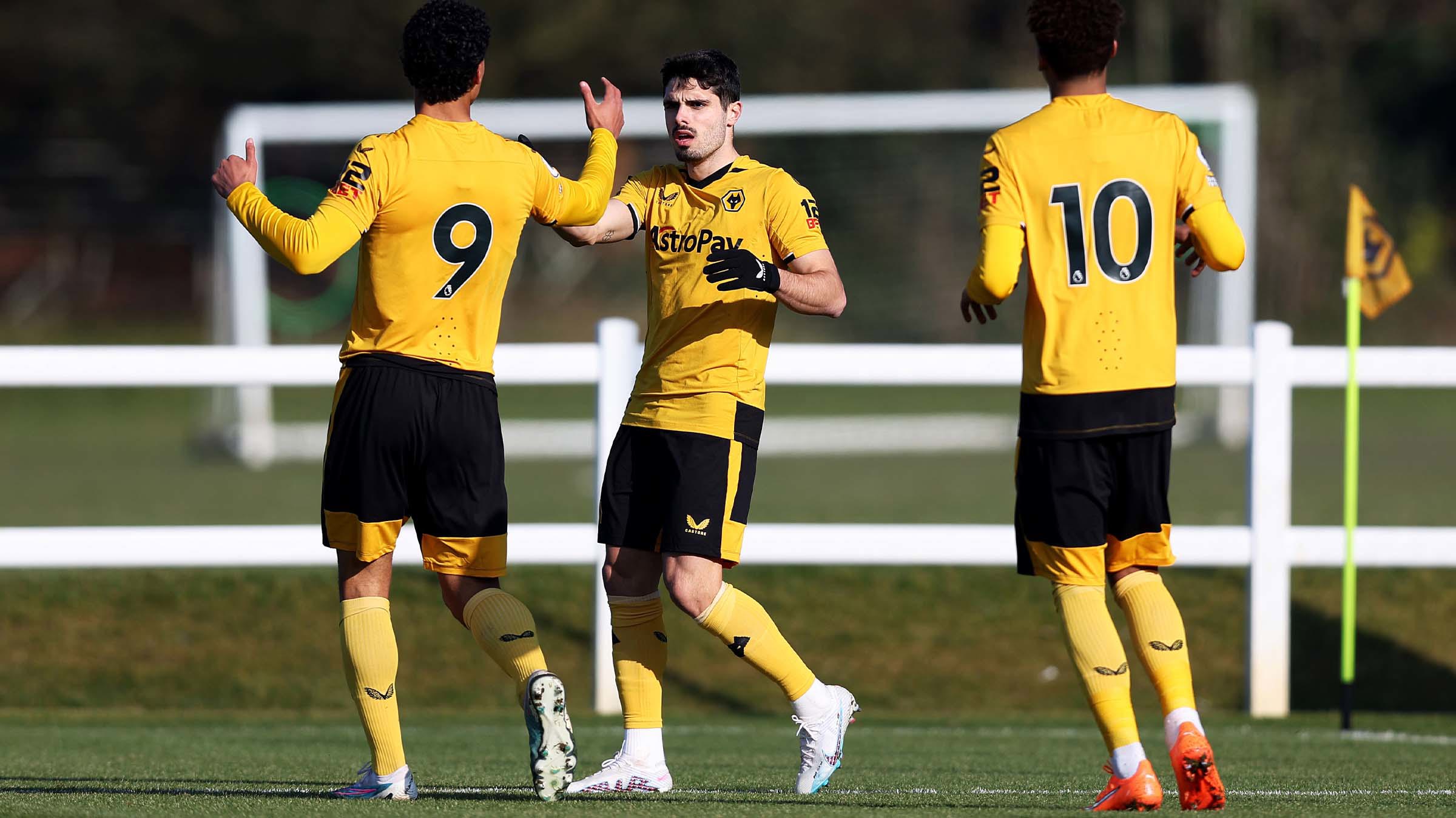 Neto makes return to the pitch | Men's First-Team | News ...