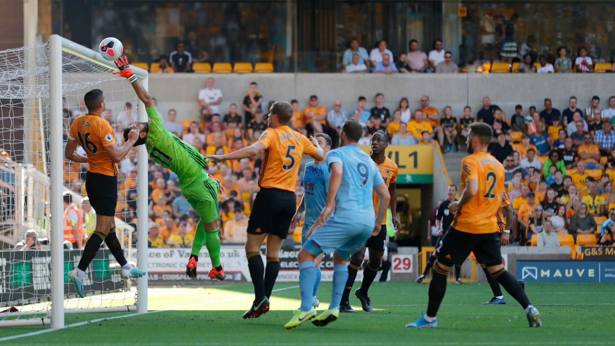 Wolves 1-1 Burnley | Match gallery | Men's First-Team | News ...