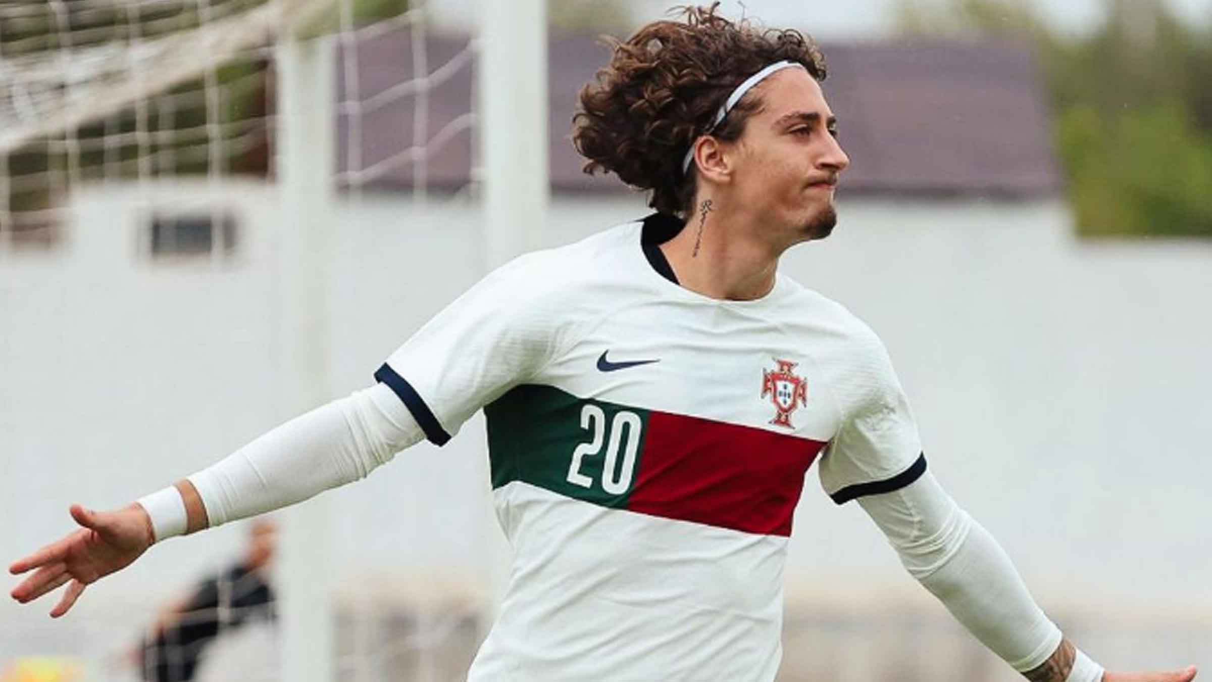 Internationals | Two goals and assists for Silva | Men's First-Team ...