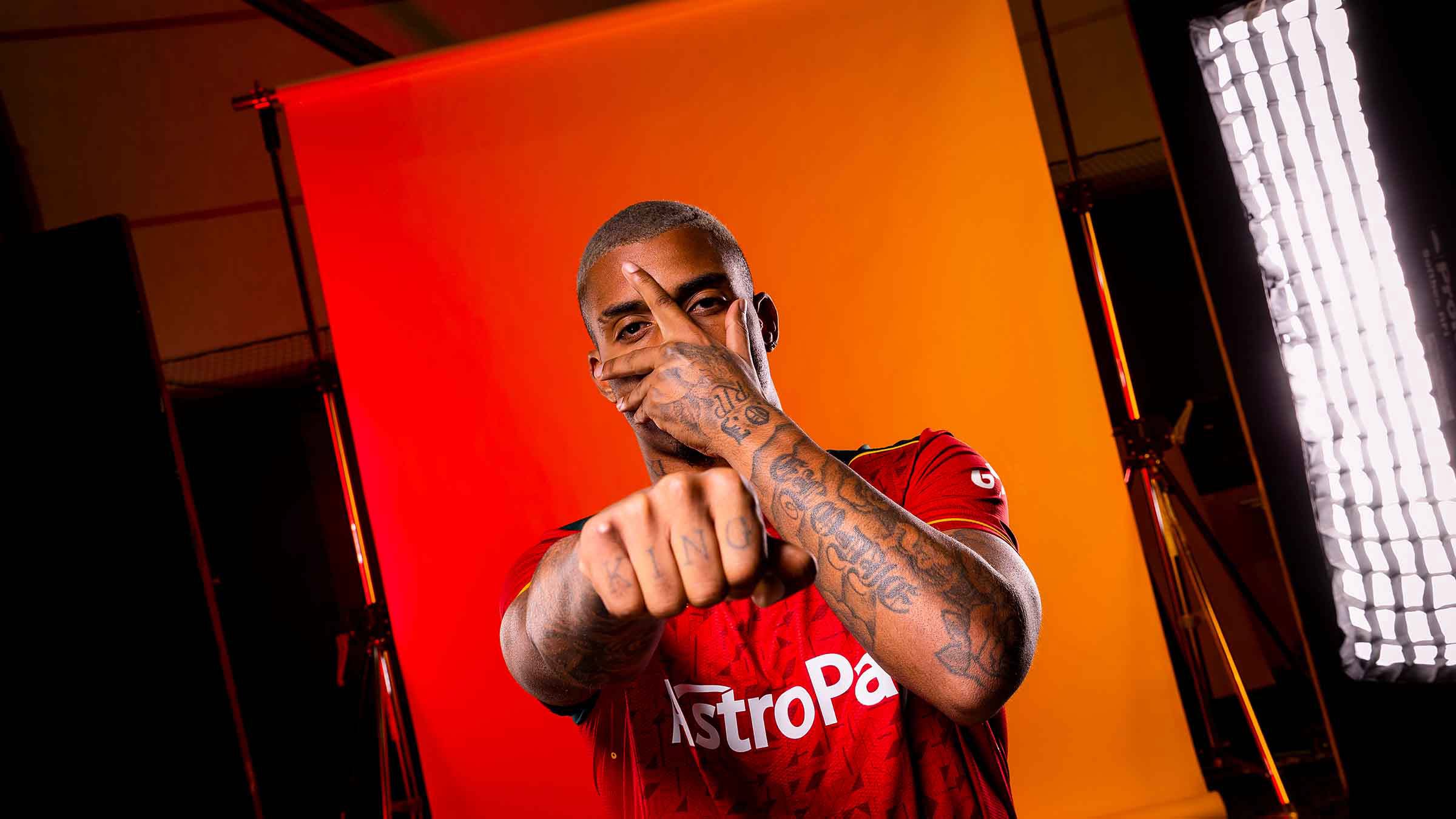 Wolves' 2023/24 away kit revealed | Club | News | Wolverhampton ...