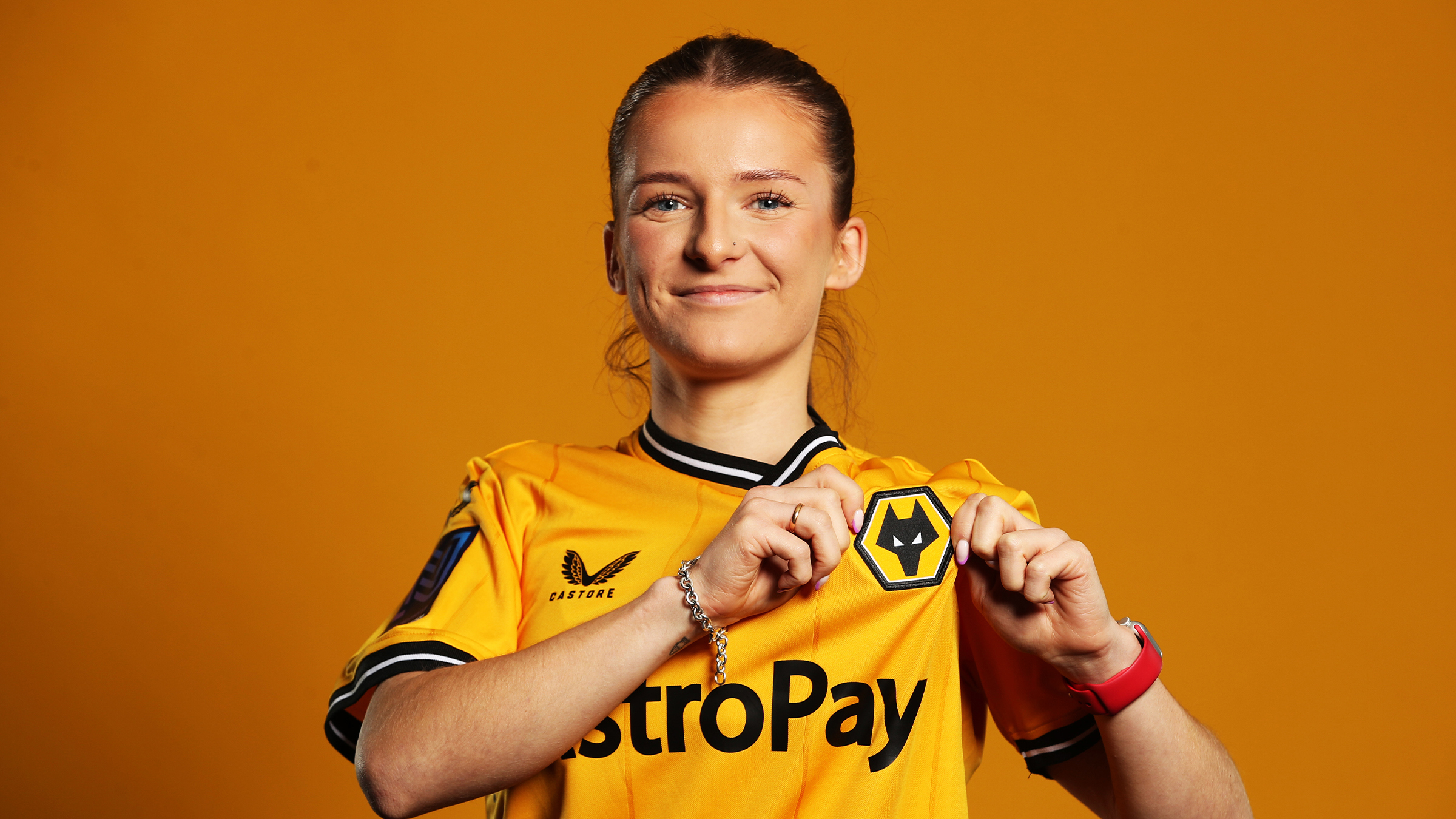 Wolves complete Harrison signing | Women's First-Team | News ...