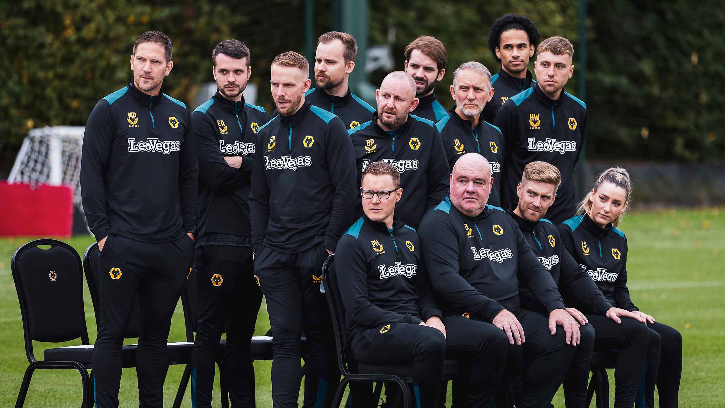 Gallery | Behind the scenes of Wolves' 2023/24 squad photo | Men's ...
