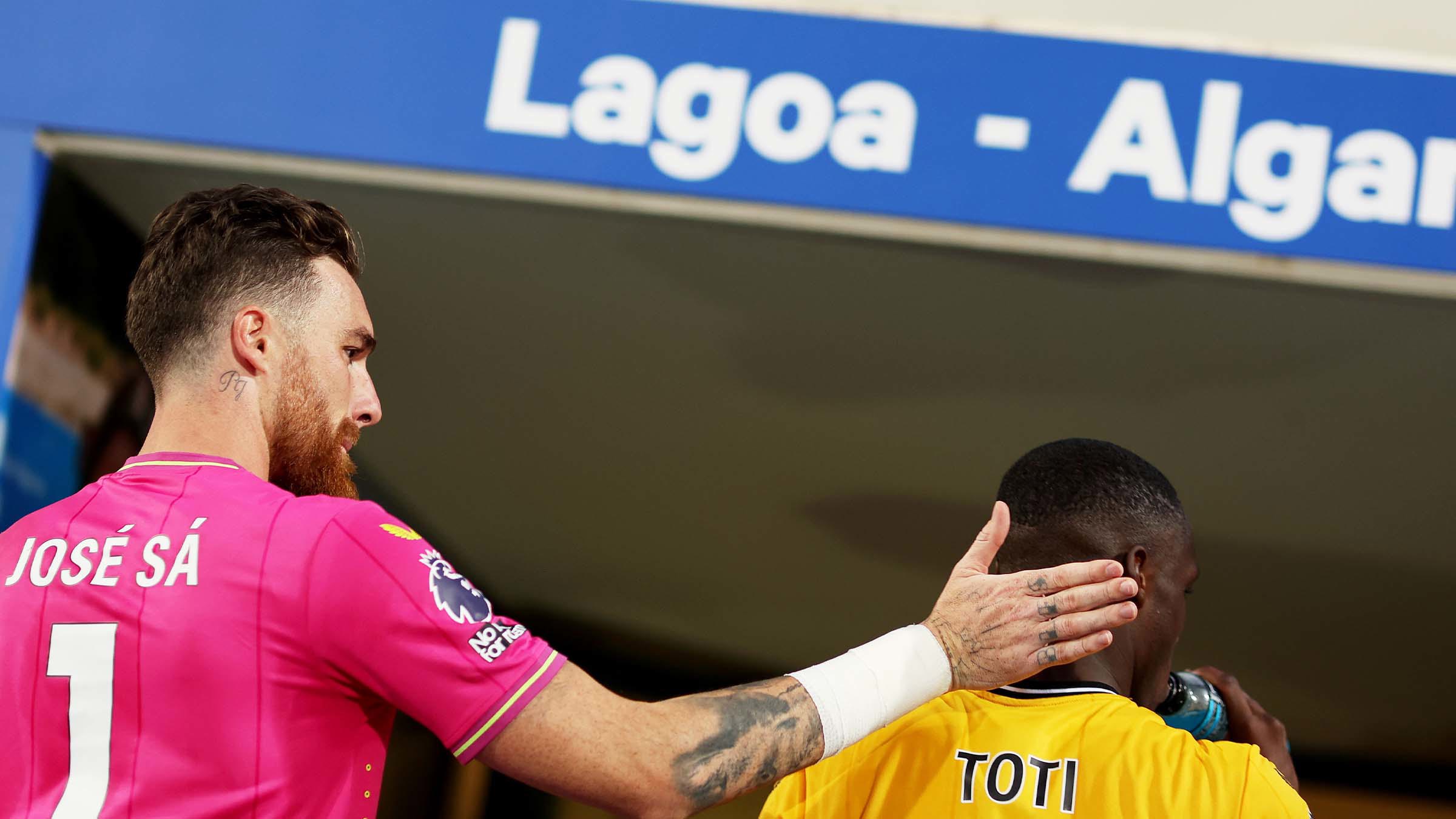 Wolves Express | Sa and Toti's international bow | Club | News ...