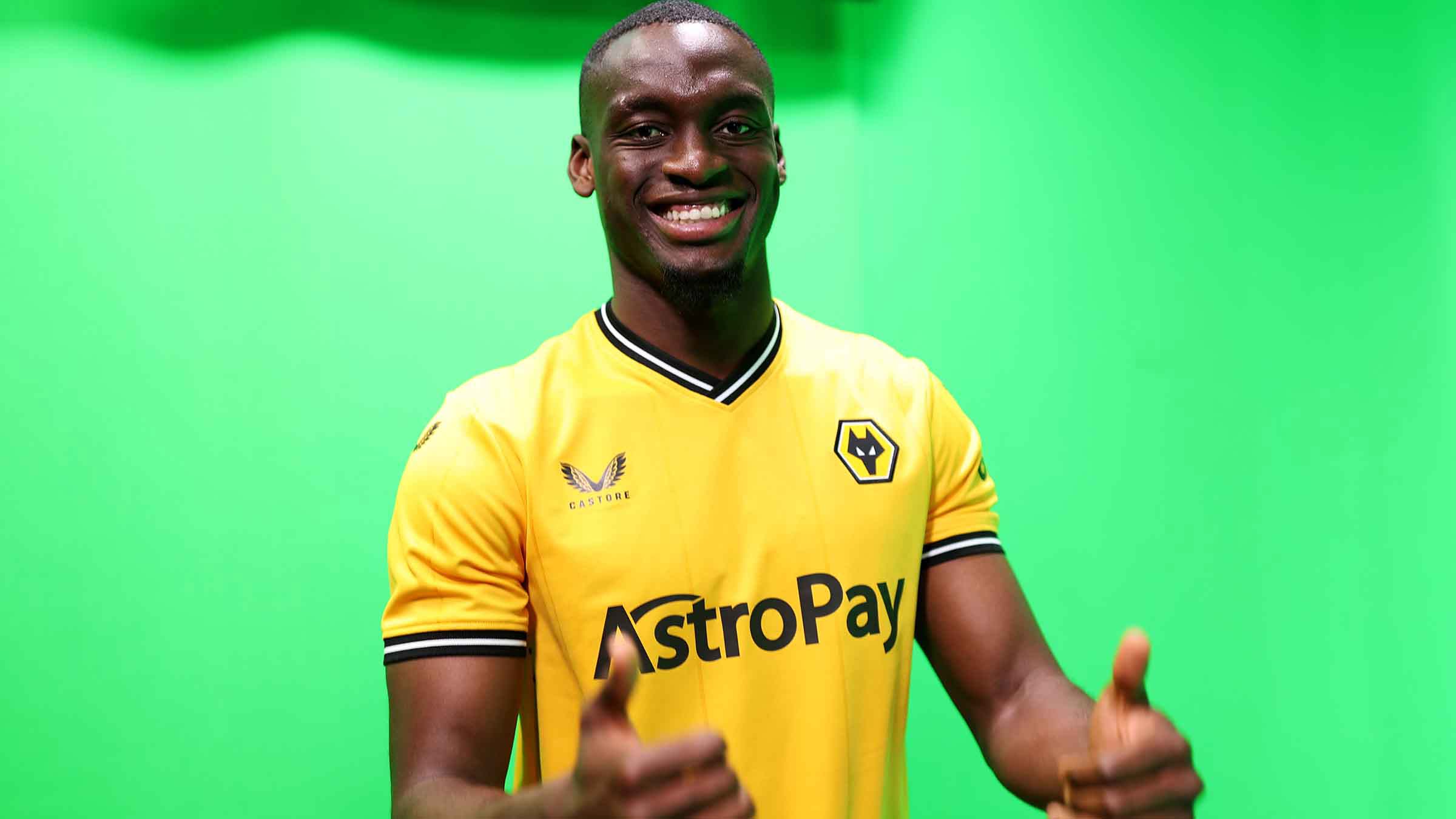 Gallery | Behind the scenes of the home kit launch | Club | News ...