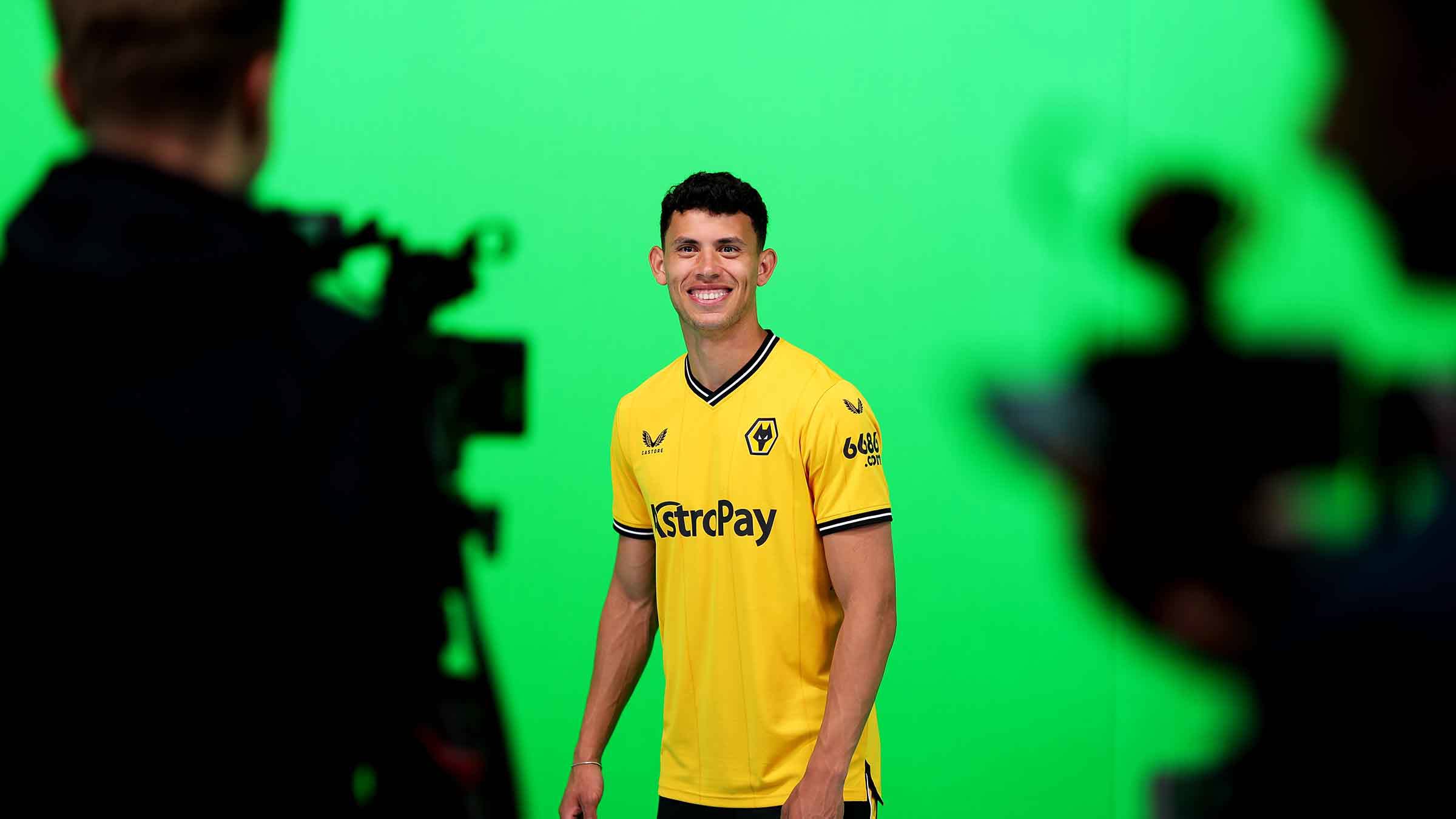 Gallery | Behind the scenes of the home kit launch | Club | News ...