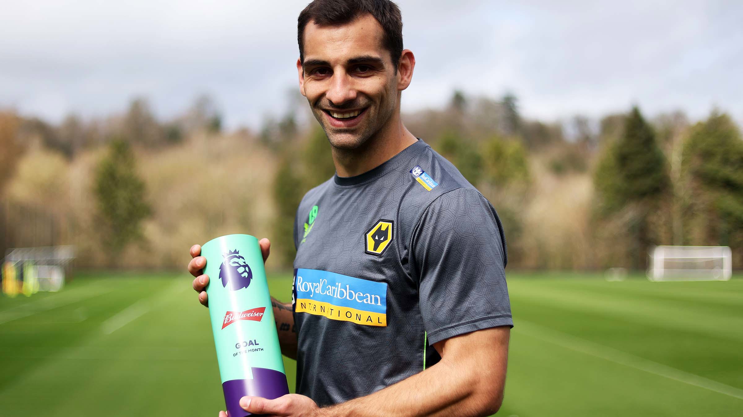 Jonny wins Premier League award | Men's First-Team | News ...