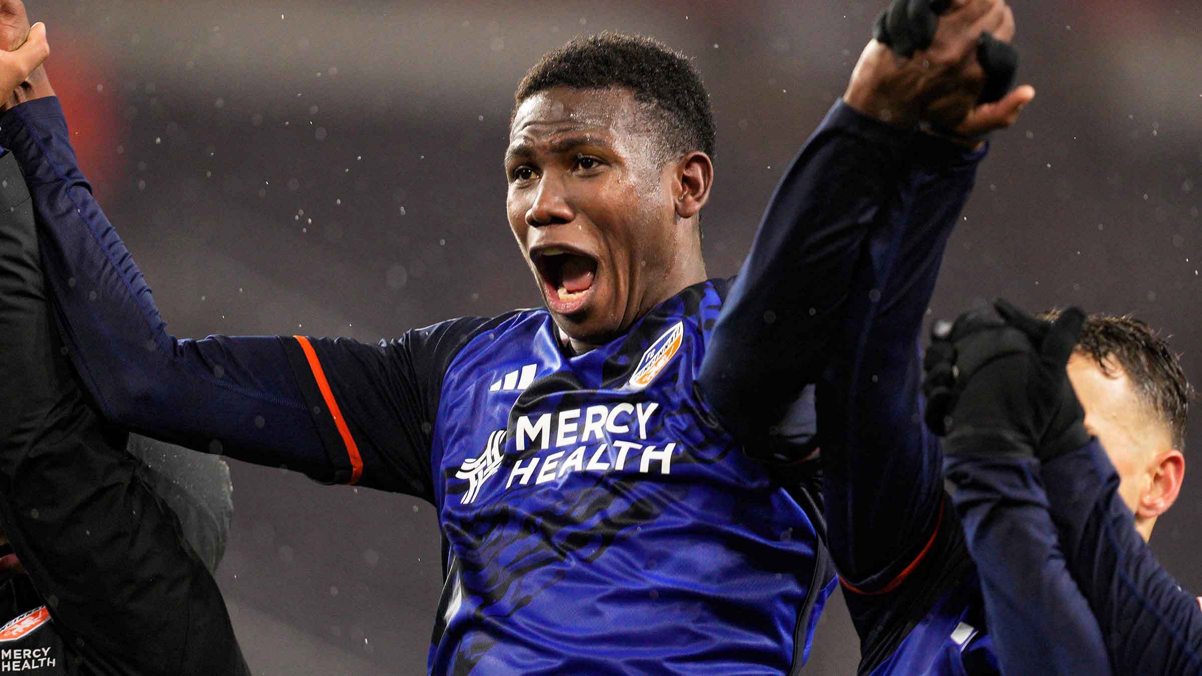 Wolves Express | Mosquera thriving in the MLS | Club | News ...